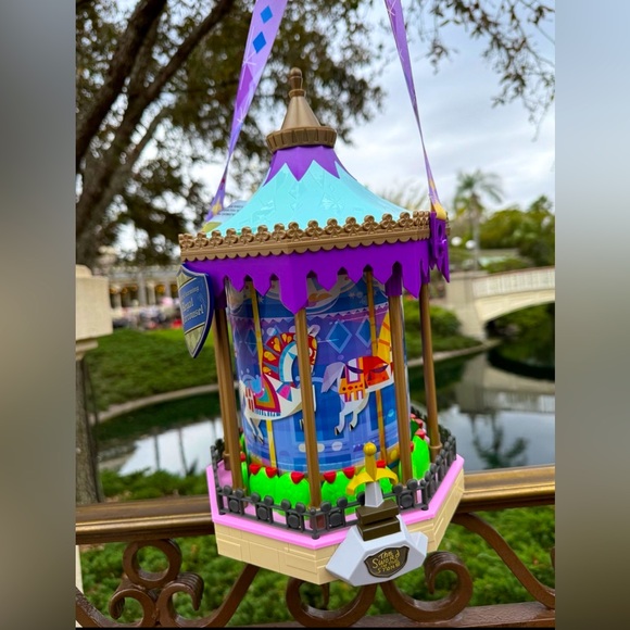 Disney | Other | Disneyworld King Arthurs Carousel Popcorn Bucket ...